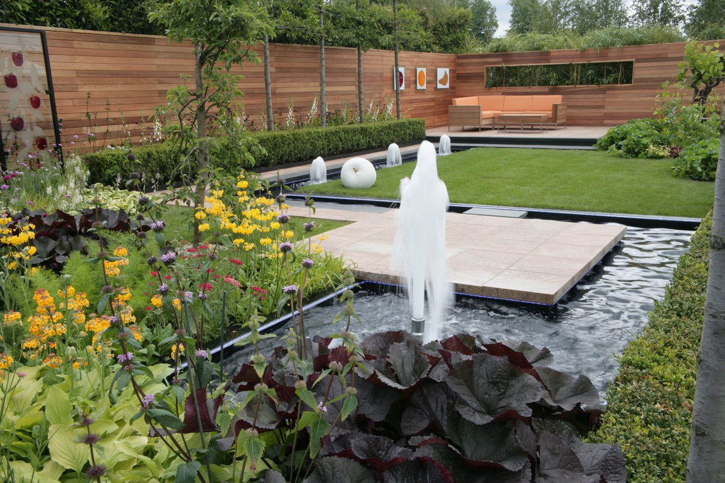 Bloom in the Park, 14 years of stunning Gardens – Caragh Nurseries